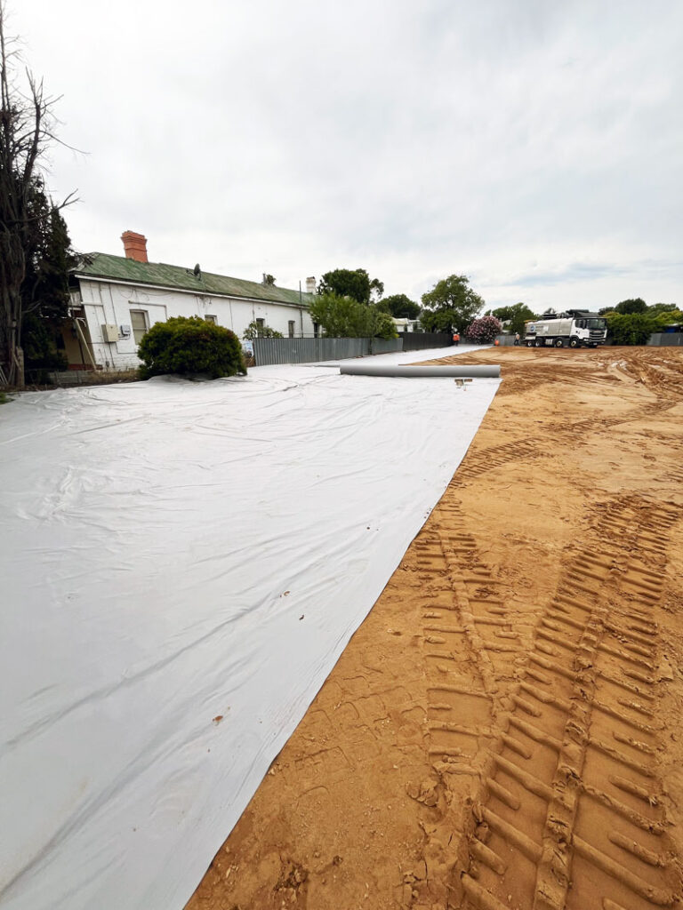 How Are Site Compounds Established - Inland Rail