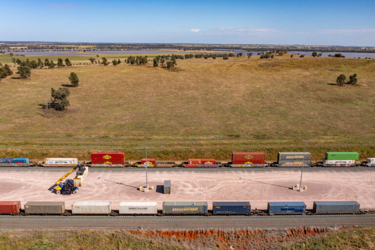 What are Crossing Loops and Turnouts in Rail? – Inland Rail
